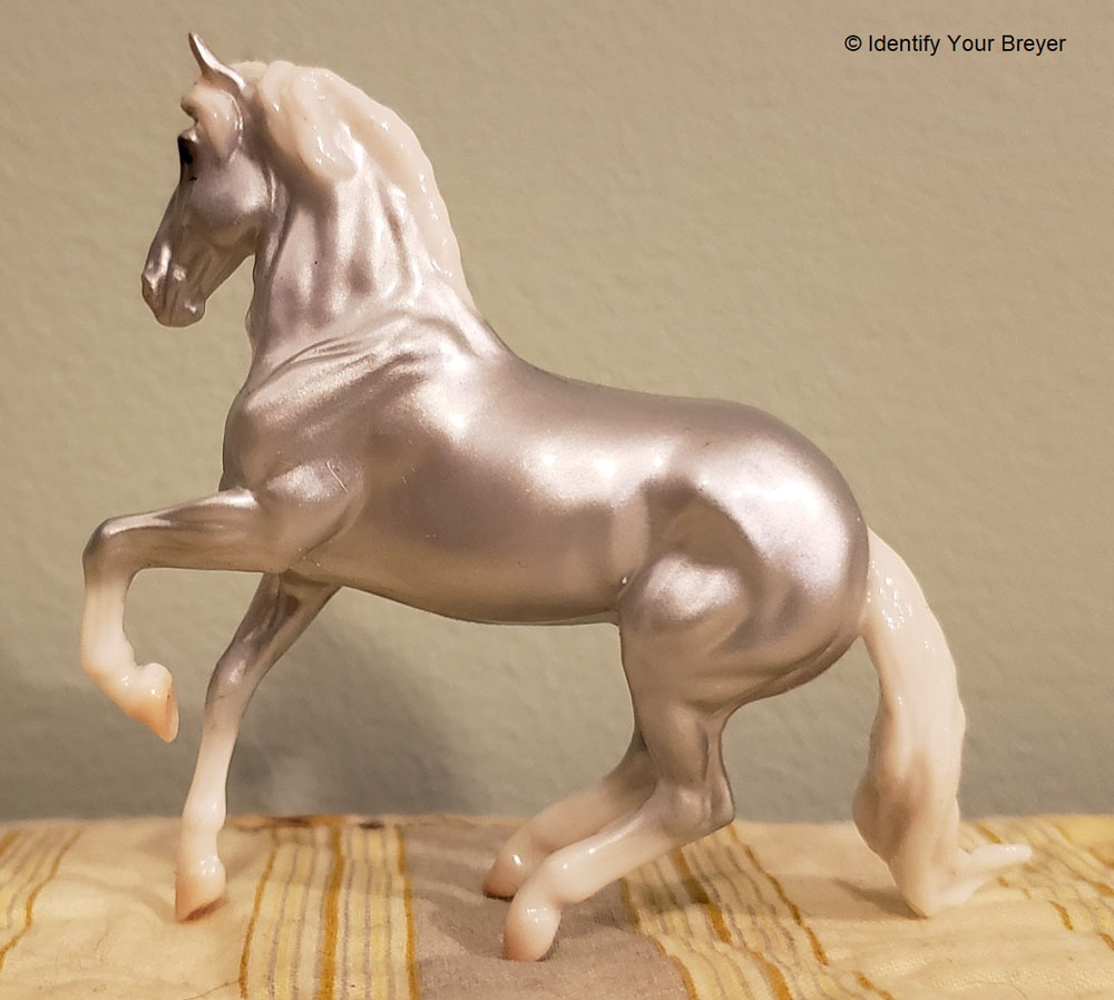 Identify Your Breyer - Alborozo (Stablemates)